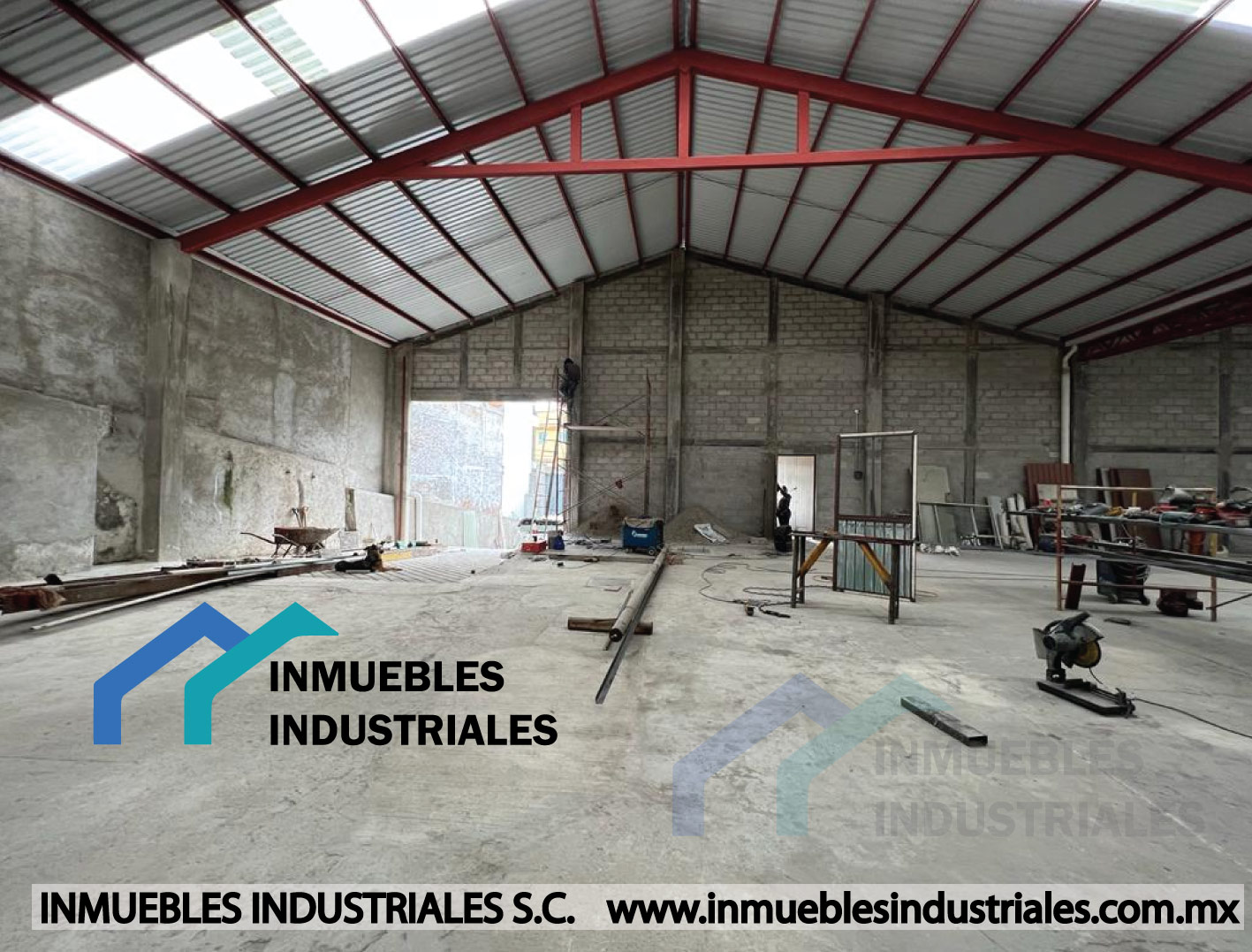 BODEGA EN TULTITLAN RENTA 800m² CON ANDEN DE CARGA Y PATIOS 1,100m² ...